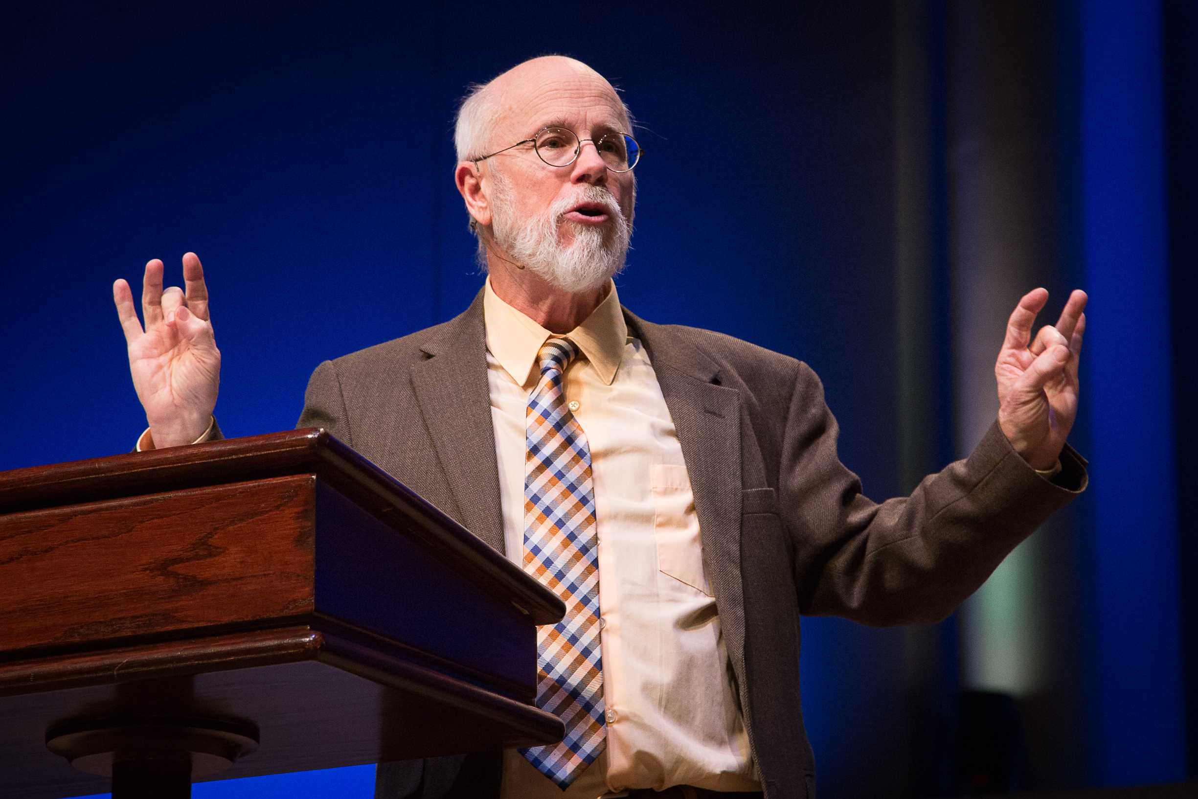 Michael Behe: A Biography | Discovery Institute